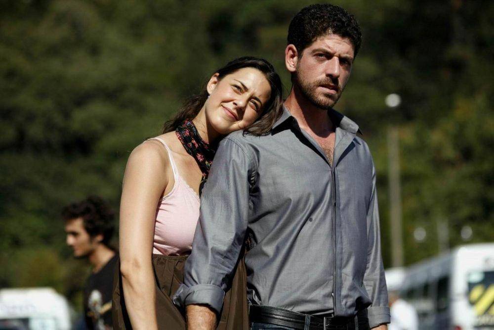 7 Film Turki Romantis Terbaik untuk Nobar dengan Pasangan | Duniaku.com