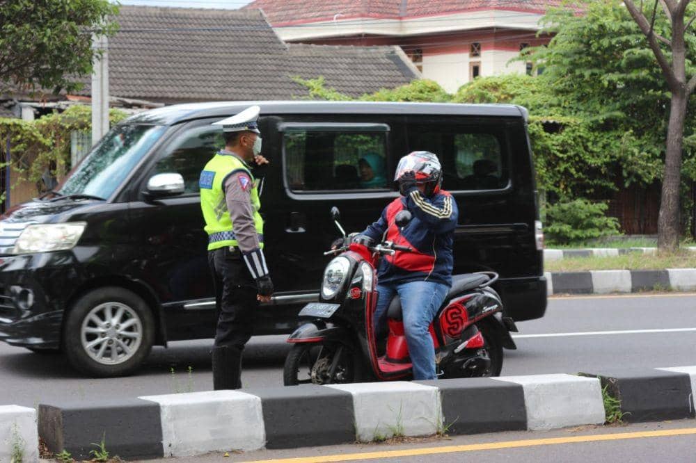 Ukuran Standar Ban Motor Sesuai Aturan Kepolisian | IDN Times
