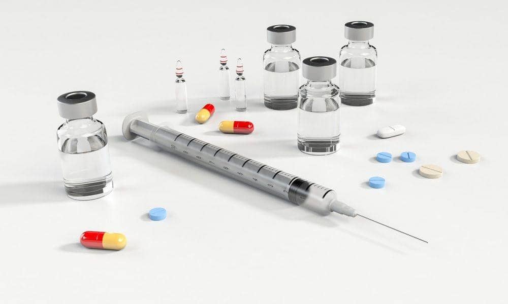 Midazolam: Manfaat, Dosis, Efek Samping, Interaksi Obat | IDN Times