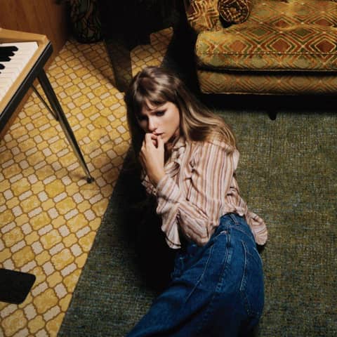 Lagu Taylor Swift yang Memakai Nama Kota | IDN Times