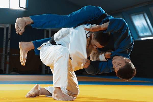 Judo: Pengertian, Sejarah, Tujuan, Teknik, dan Peraturannya | IDN Times