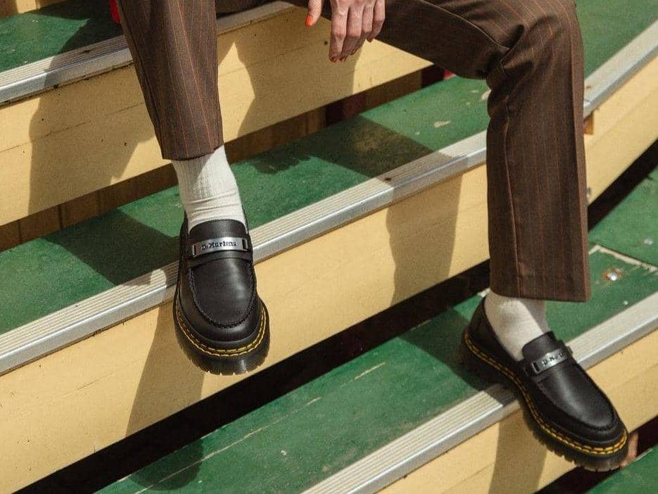 30 Rekomendasi Sepatu Docmart Terbaik yang Bikin Tampil Edgy | IDN Times