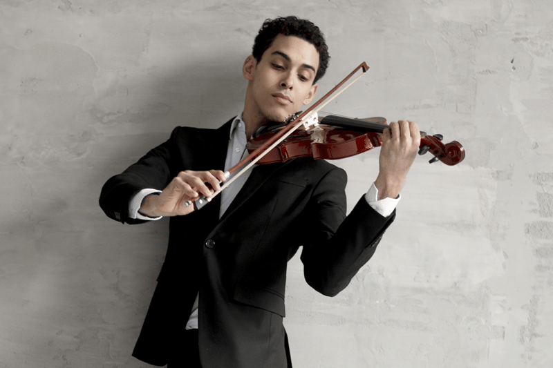 Sejarah Biola dan Perkembangannya yang Jarang Diketahui | IDN Times