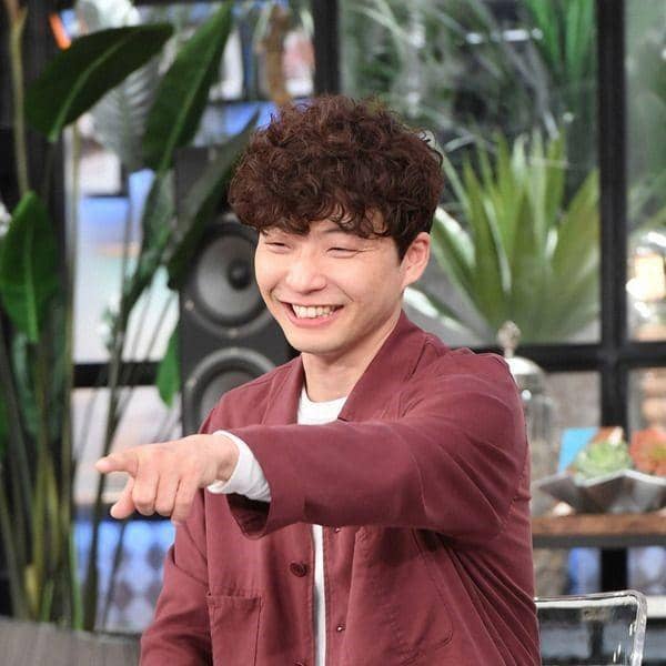 12 Ide Model Gaya Rambut Two Block ala Pria Korea, Kekinian! | IDN Times