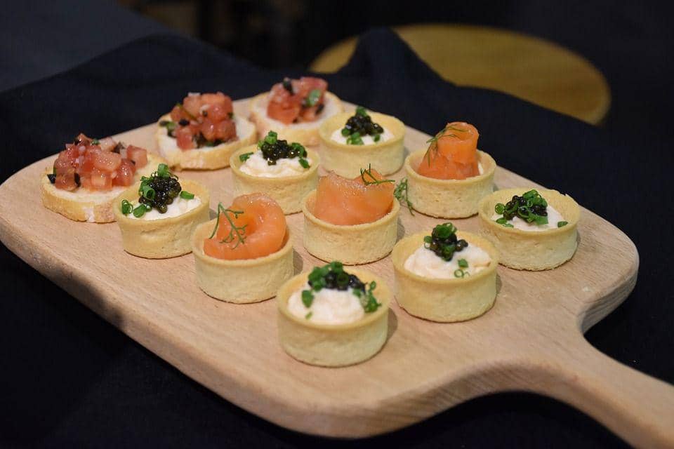 10 Appetizer Paling Populer dari Berbagai Negara, Cobain! | IDN Times