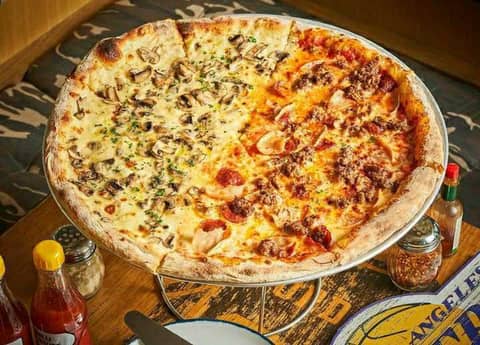 11 Restoran Pizza di Jakarta Terbaik yang Harus Kamu Coba | IDN Times