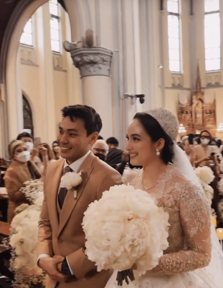 Biodata dan Profil Rob Clinton | IDN Times