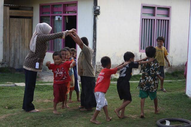Mengenal Permainan Oray-orayan, Seru Dimainkan Ramai-ramai | IDN Times ...