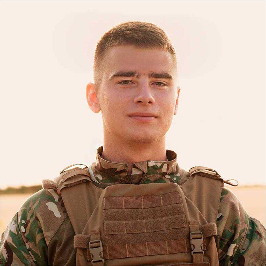 20 Model Rambut Cepak Pria yang Simpel dan Keren, Cek! | IDN Times