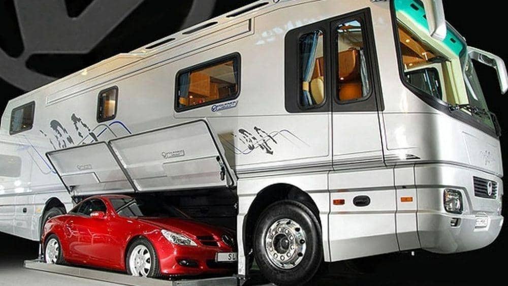 15 Bus Termahal di Dunia, Harganya Ada yang Ratusan Miliar! | IDN Times