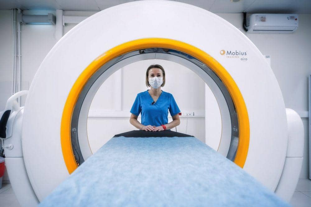Apa Bedanya Pemindaian MRI dan CT Scan? | IDN Times