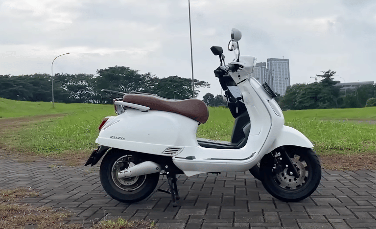 Harga dan Spesifikasi Motor Listrik Smoot Zuzu | IDN Times