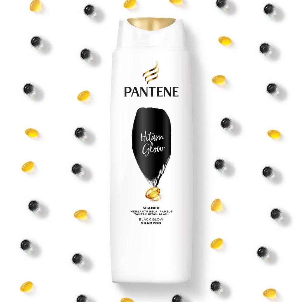 11 Rekomendasi Shampo Penghitam Rambut, Gak Perlu ke Salon | IDN Times
