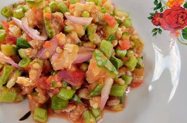 10 Makanan Khas Lombok yang Terkenal Lezat | IDN Times NTB