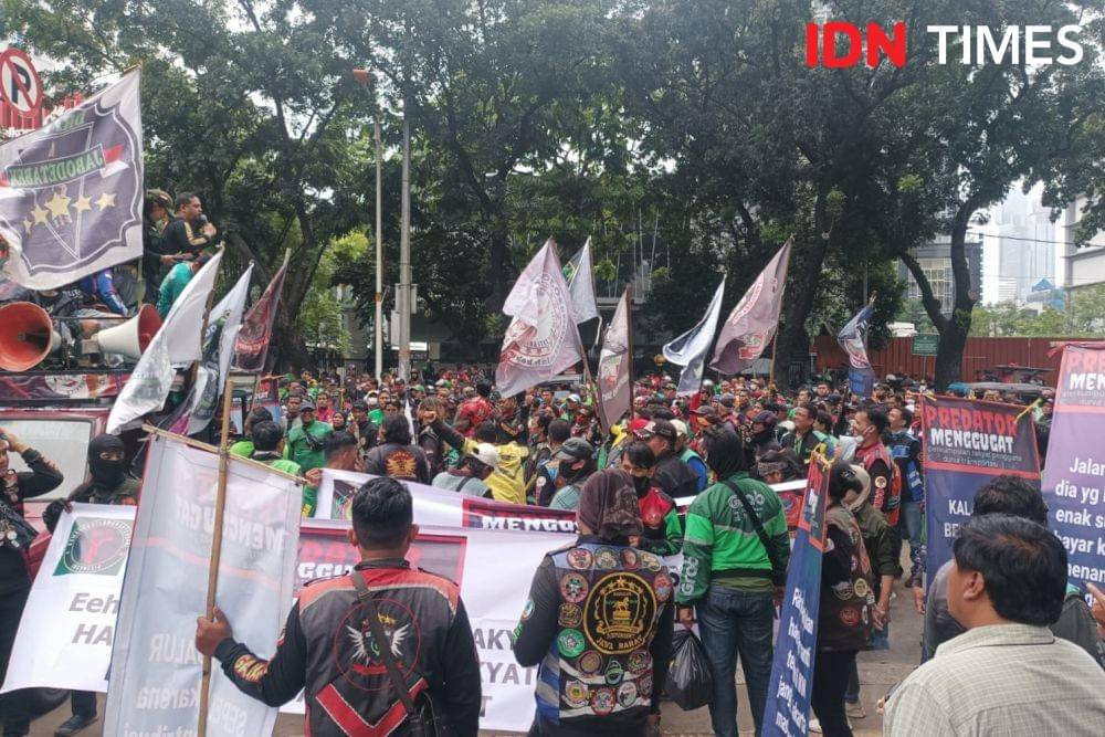 Ribuan Driver Ojol Gelar Demo Hari Ini, Berikut Tuntutannya | IDN Times