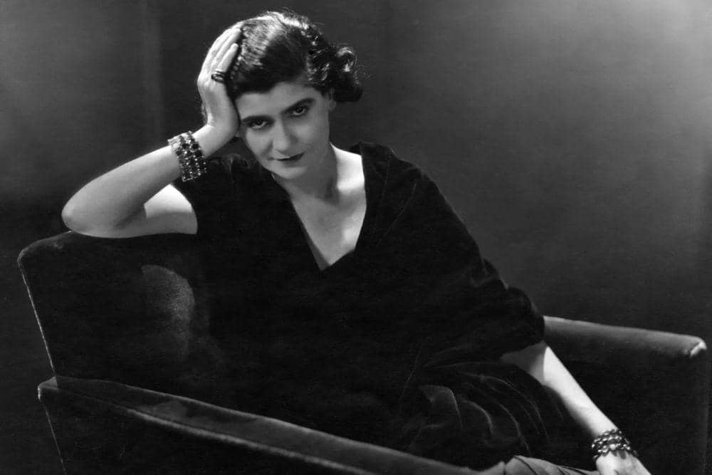 Profil Coco Chanel, Perancang Revolusioner Brand Chanel | IDN Times