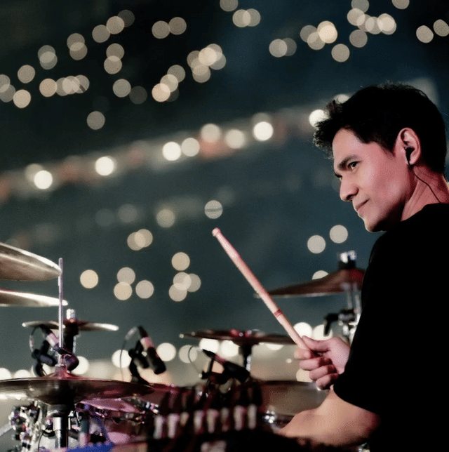 Biodata dan Profil Tyo Nugros, eks Drummer Dewa 19 | IDN Times