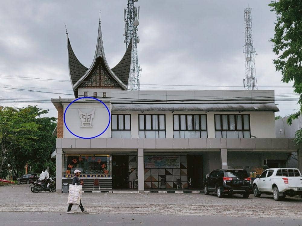 Arti 3 Logo Rumah Makan Padang Kode Tertentu, Sudah Tahu? | IDN Times