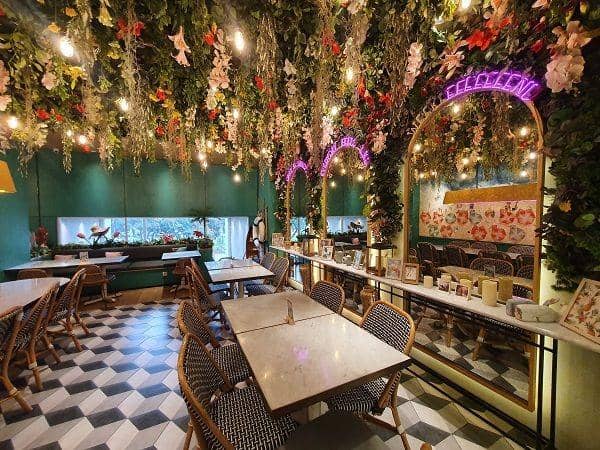 17 Tempat Makan di PIK Jakarta yang Paling Enak dan Populer | IDN Times