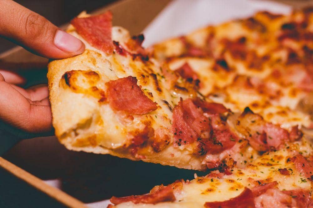 64 Menu Pizza Hut 2024 beserta Harga dan Rekomendasi Terenak | IDN Times