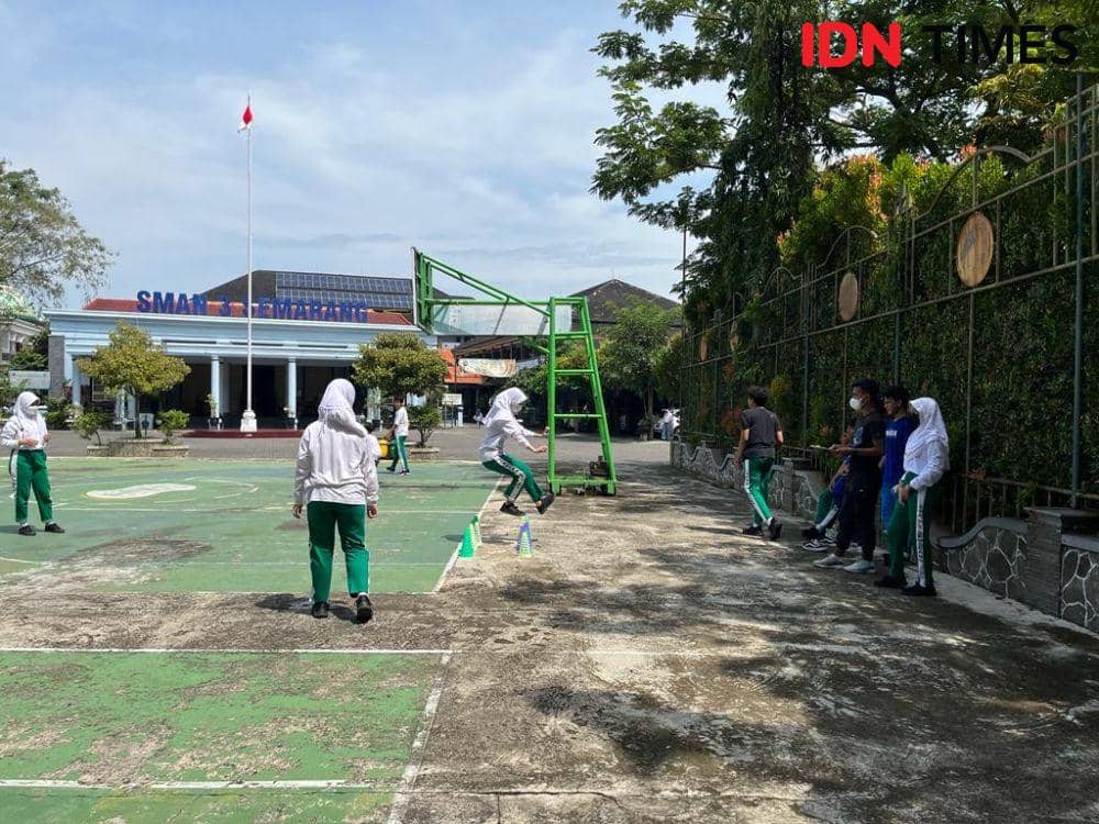 5 SMA Terbaik dan Terfavorit di Jawa Tengah Update 2026 | IDN Times Jateng