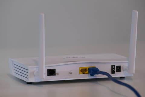 6 Cara Cek Nomor Internet IndiHome, Lihat Stiker Router | IDN Times