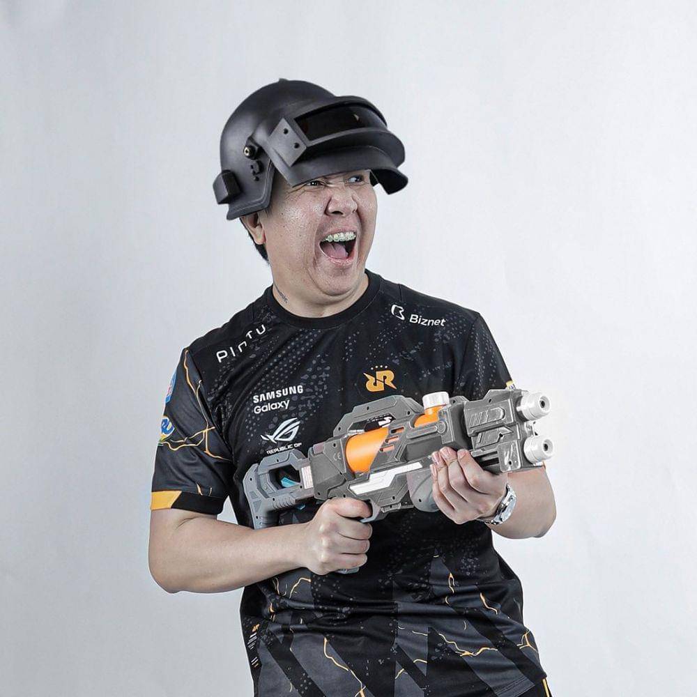 Perjalanan Karier Windah Basudara hingga Jadi YouTuber Top | IDN Times