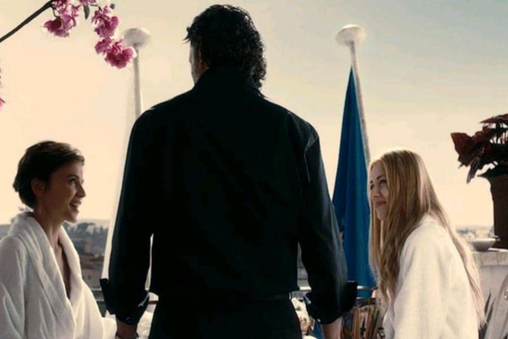 8 Rekomendasi Film Romantis Spanyol, Sukses Bikin Baper Abis | IDN Times