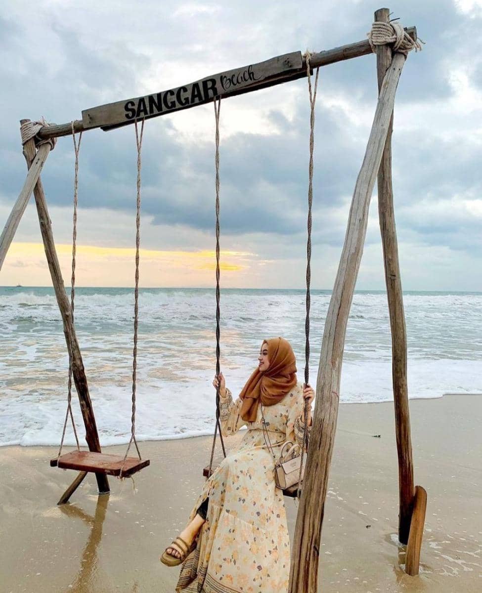 Pantai Sanggar Beach Lampung Selatan, Vibes Eksotis bak Bali | IDN ...