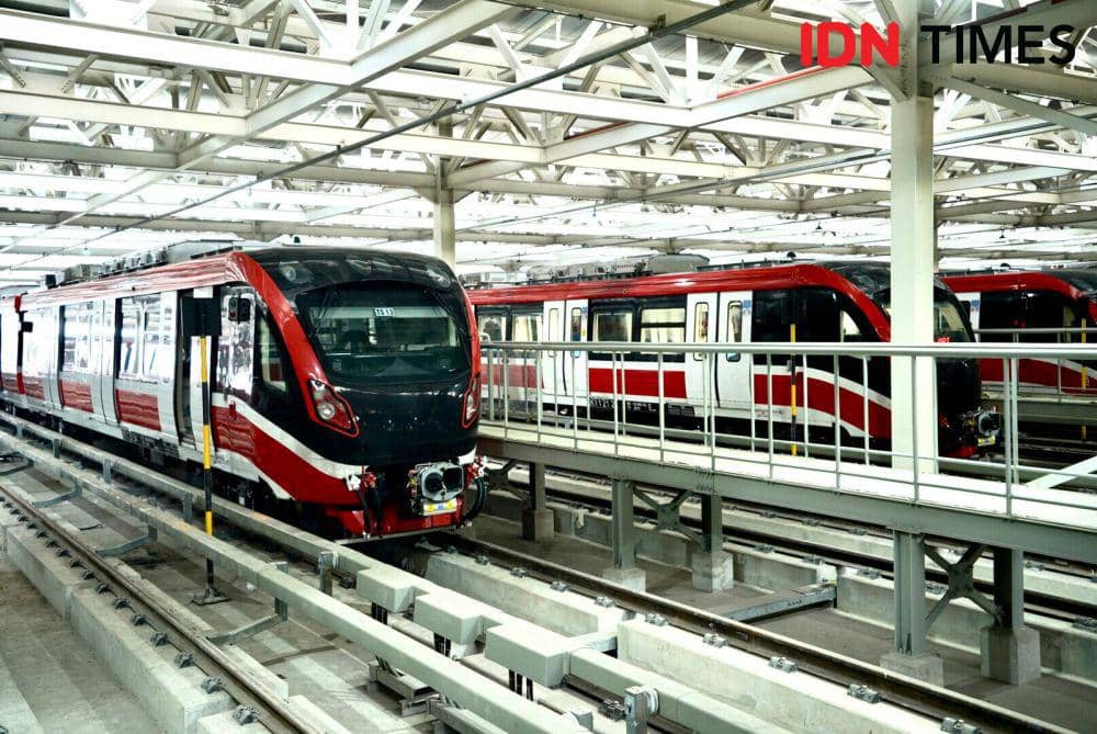 Cara Naik LRT Jabodebek, Lengkap Daftar Stasiun dan Rute | IDN Times