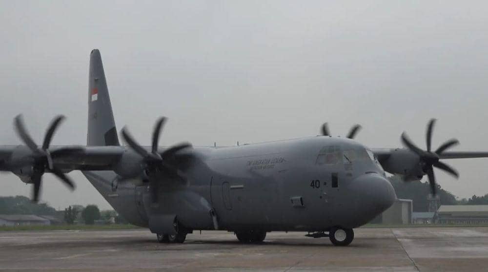 6 Potret Super Hercules C-130J, Alutsista Baru Milik TNI AU | IDN Times