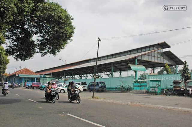 Sejarah Stasiun Lempuyangan, Stasiun Kereta Tertua di Jogja | IDN Times ...