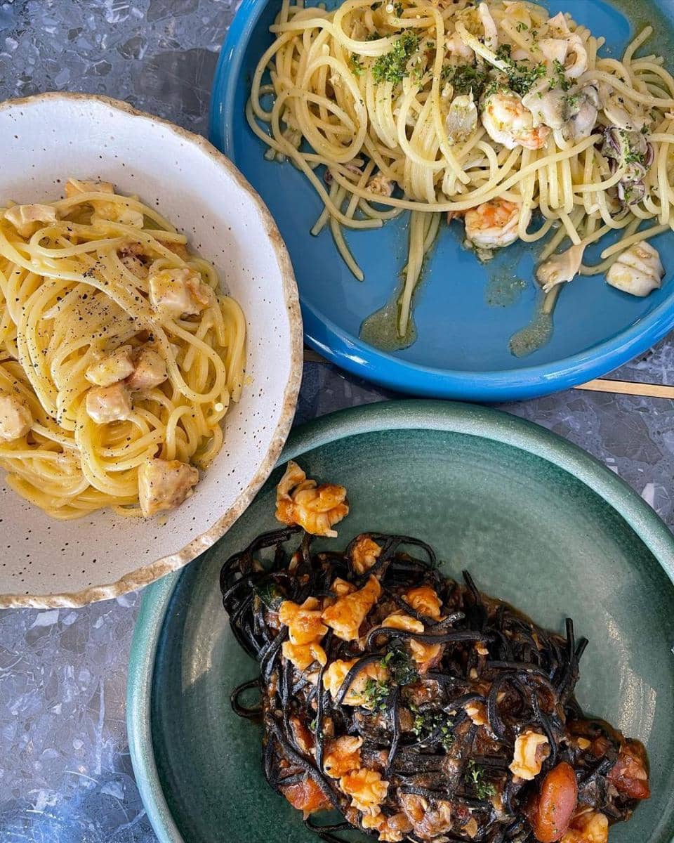 10 Tempat Makan di PIK 2 Paling Terkenal, Gak Boleh Skip! | IDN Times
