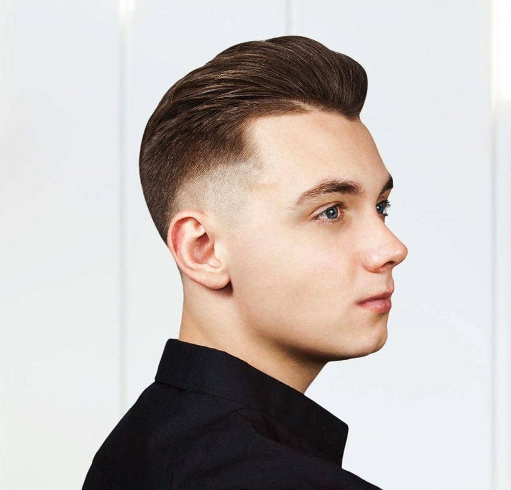 20 Rekomendasi Potongan Rambut Tipis Pria, Simpel dan Keren! | IDN Times