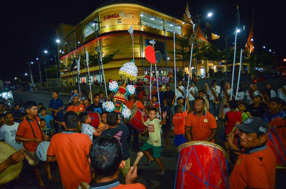 Mengenal Asal Usul Festival Budaya Tabuik Pariaman | IDN Times Sumut