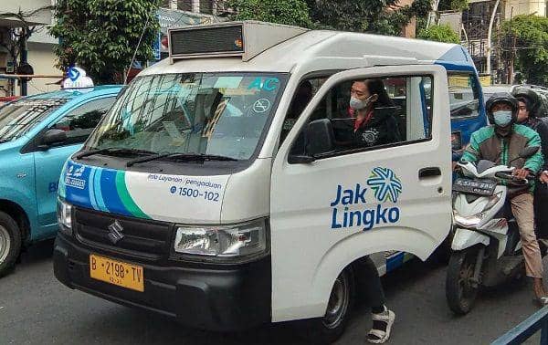 Cara Naik Angkot JakLingko, Begini Panduannya untuk Pemula | IDN Times