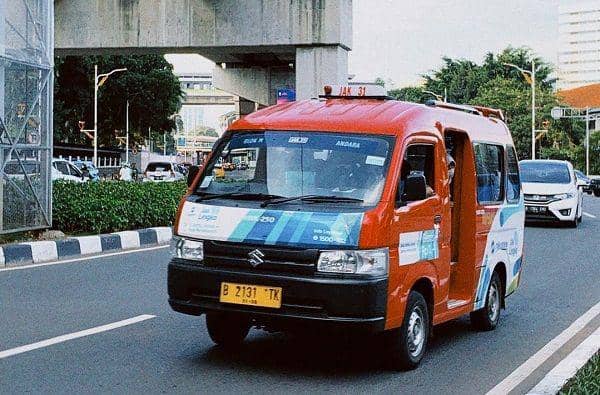 Cara Naik Angkot JakLingko, Begini Panduannya untuk Pemula | IDN Times