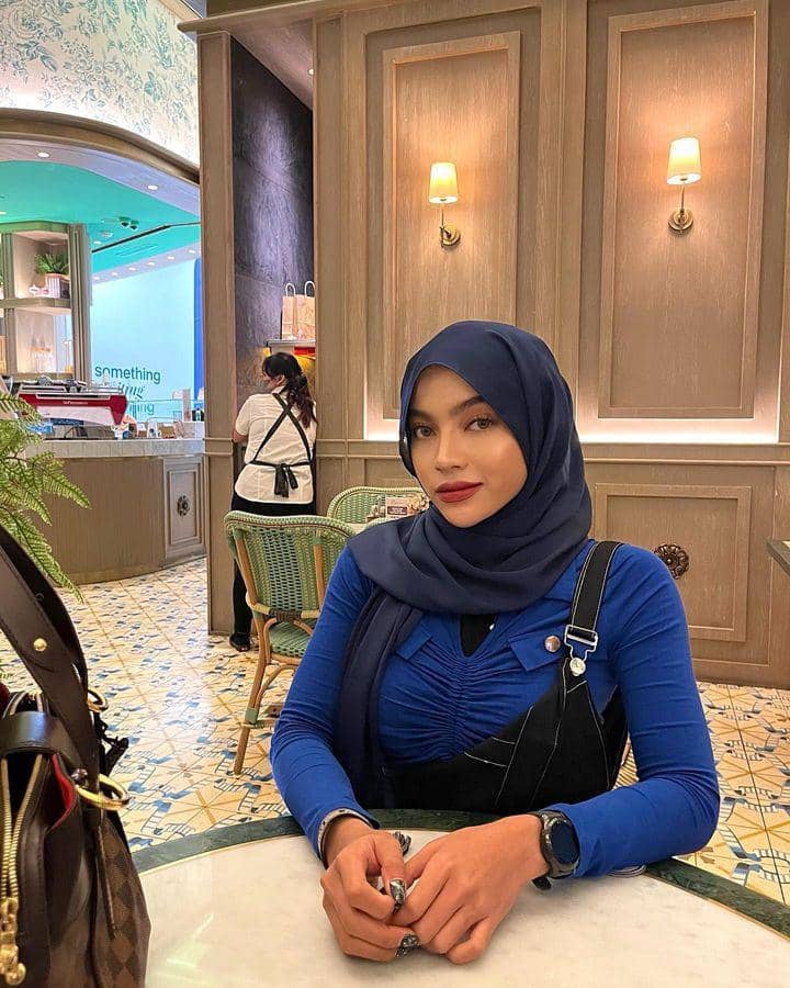 Profil Oklin Fia, Selebgram yang Dikenal Penuh Kontroversi | IDN Times