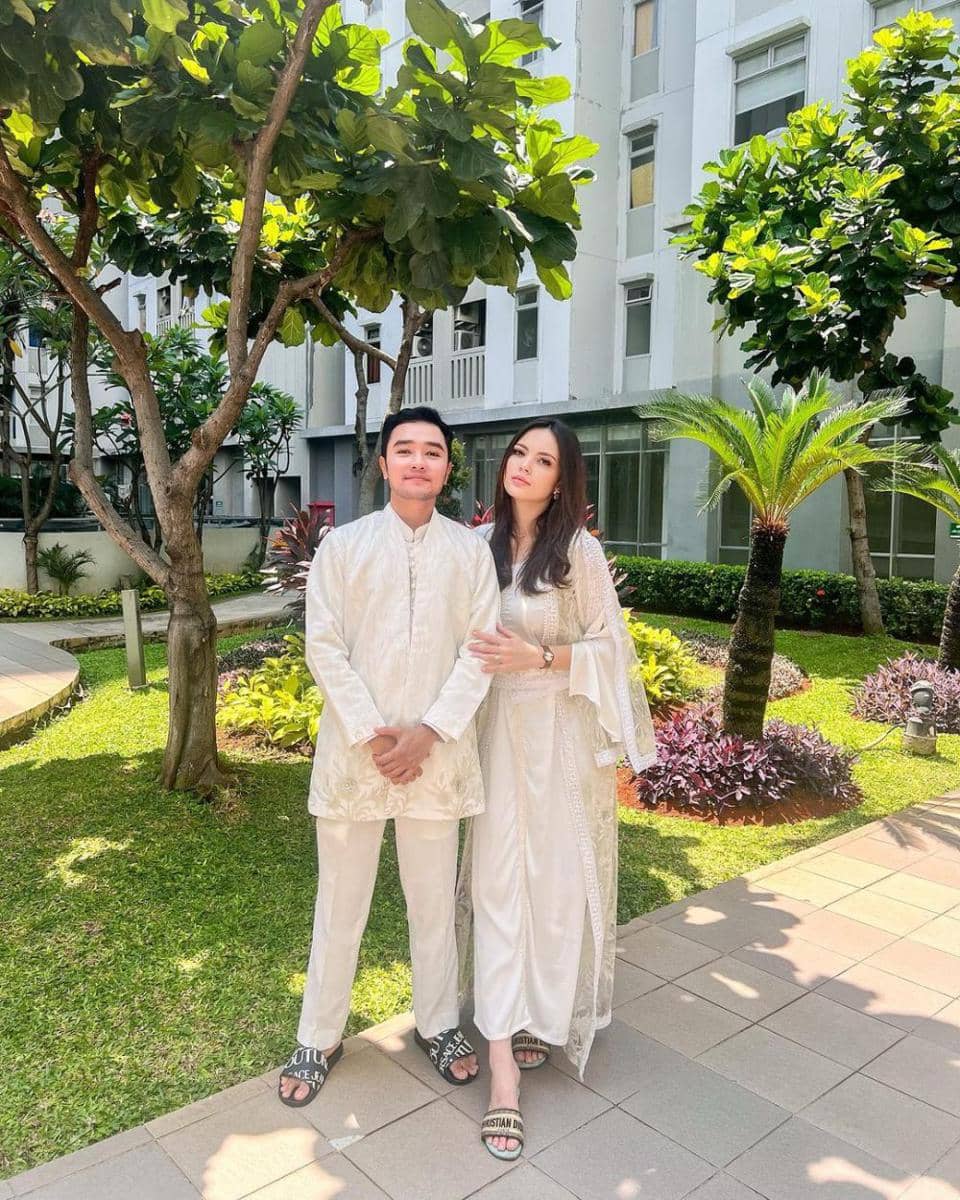 7 Potret Terbaru Abash Mantan Lucinta Luna, Punya Pacar Baru | IDN Times