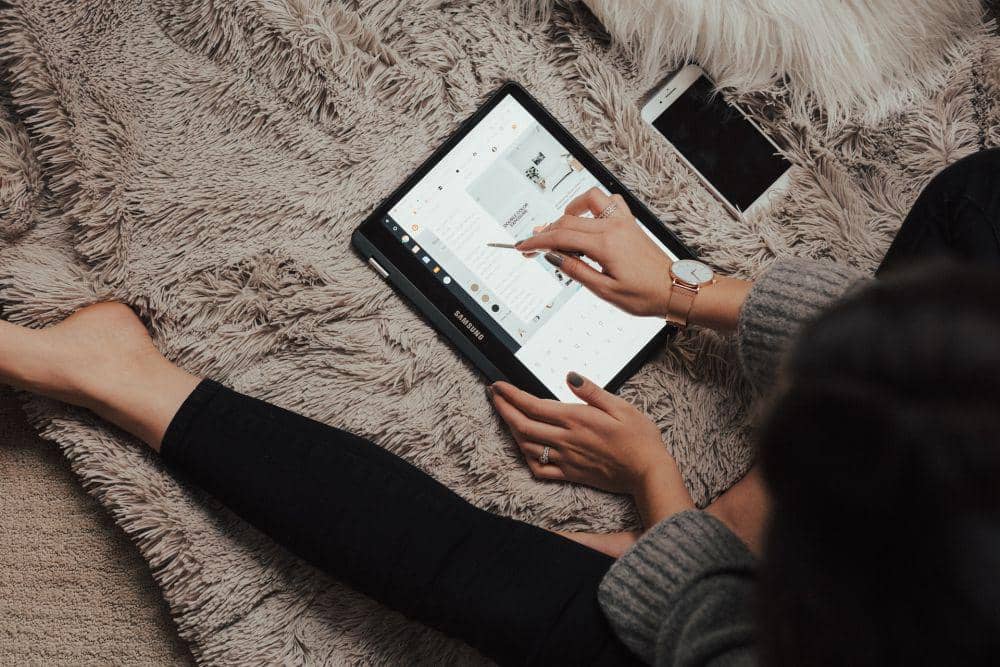 7 Cara Mengatasi Masalah Touchscreen pada Tablet | IDN Times