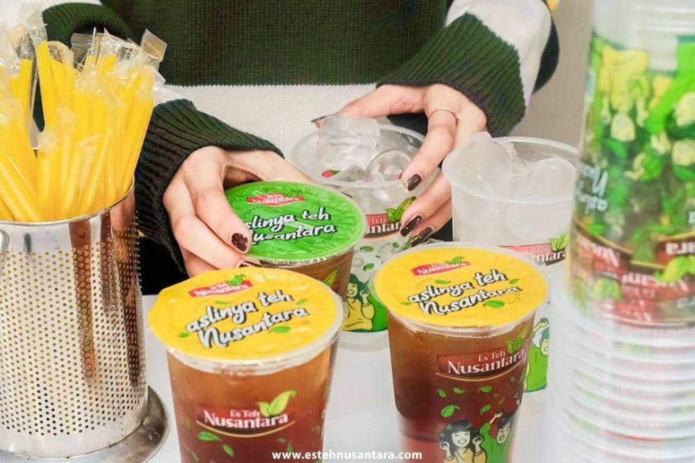 10 Daftar Merek Franchise Es Teh dengan Modal Kecil | IDN Times