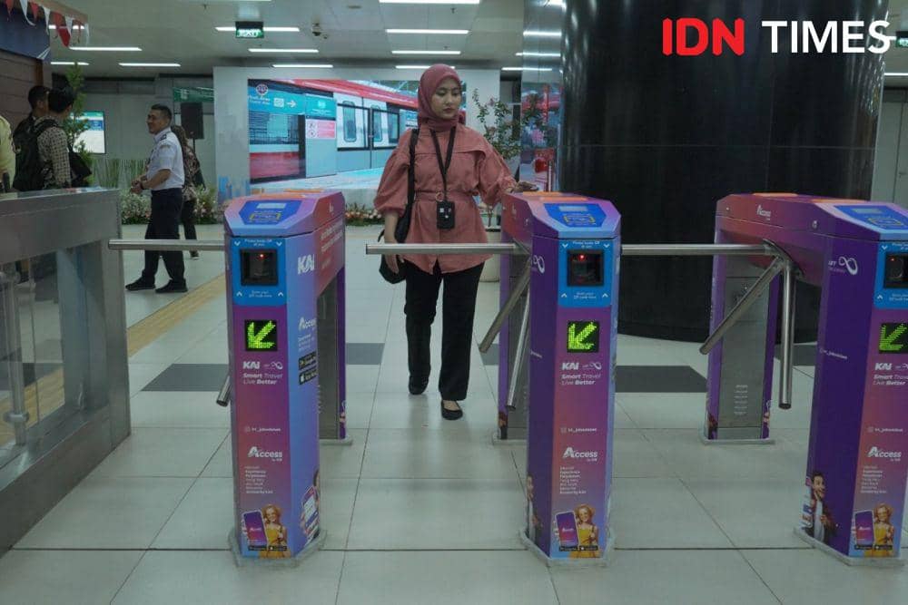 LRT Jabodebek: Cara Naik, Daftar Stasiun, Rute dan Jam Operasional ...