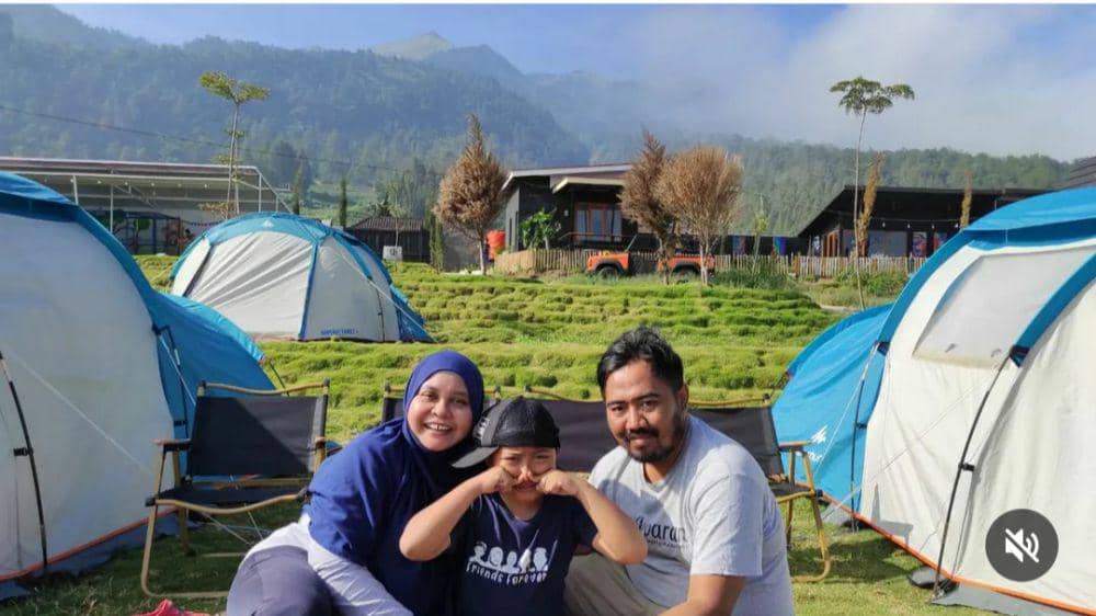 8 Pesona Glamping Merbabu 360, Camping Mewah dengan View Tuj | IDN ...