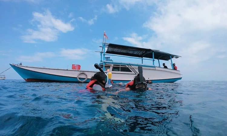 Tiket Kapal Karimunjawa: Harga, Jadwal, dan Cara Belinya | IDN Times