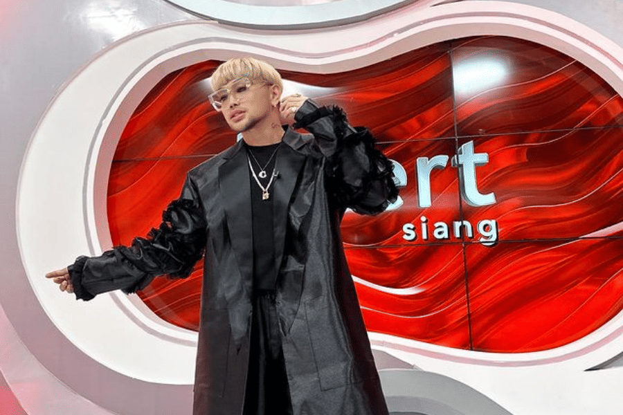 Profil dan Biodata Caren Delano yang Diduga Operasi Plastik | IDN Times