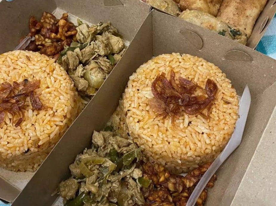 Resep Nasi Tomat, Makanan Khas India yang Sedap Banget | IDN Times