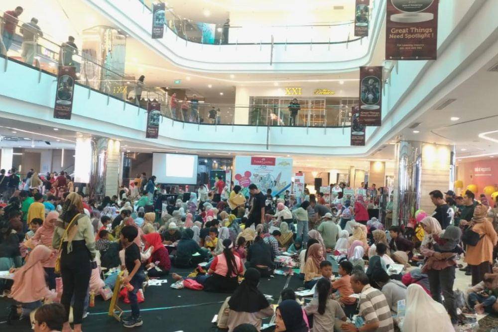 Kolaborasi Anak dan Orang Tua di Faber-Castel Family Art Com | IDN ...