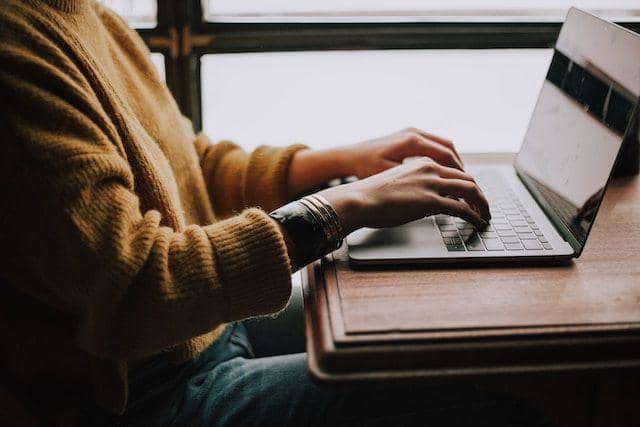 4 Cara Mengatasi Laptop Ngefreeze, Praktis Tanpa Ribet! | Duniaku.com