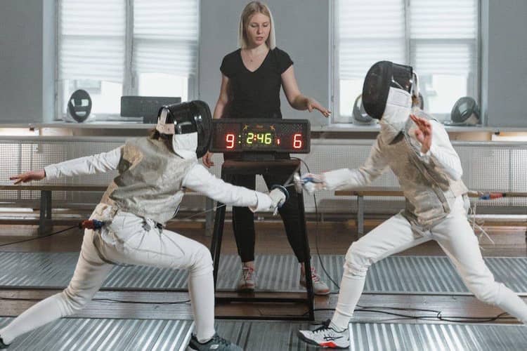 7 Teknik Dasar Anggar yang Harus Dikuasai oleh Pemula | IDN Times