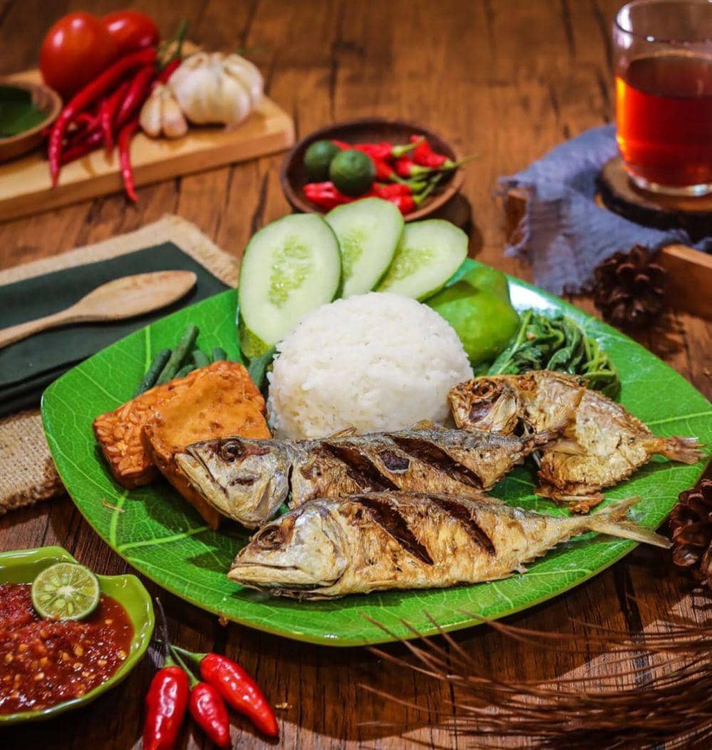 7 Tempat Makan Nasi Tempong di Jakarta yang Mantul dan Enak | IDN Times